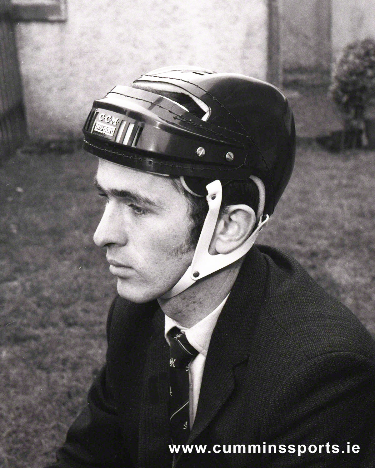 How The Helmet Came to Hurling – Our Blog
